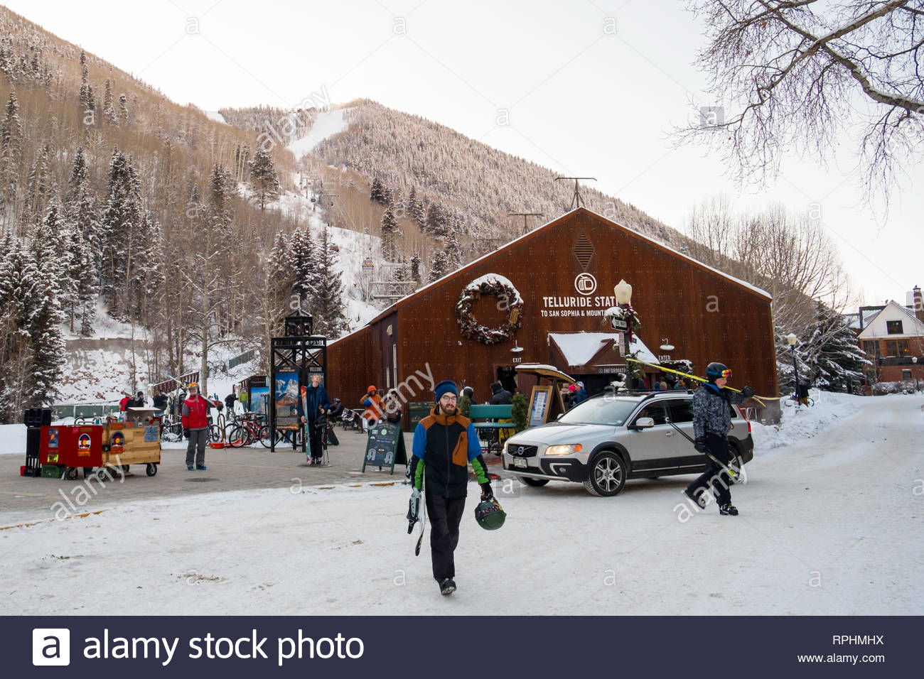 Public Transportation System High Resolution Stock Photography and ...