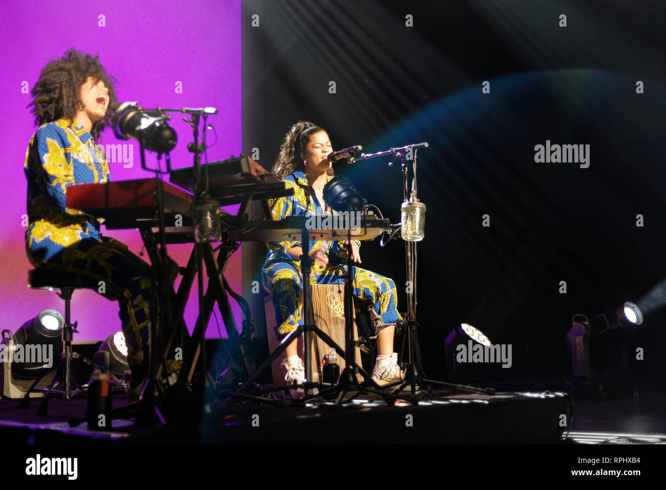 Entertainment ibeyi sisters hi-res stock photography and images - Alamy