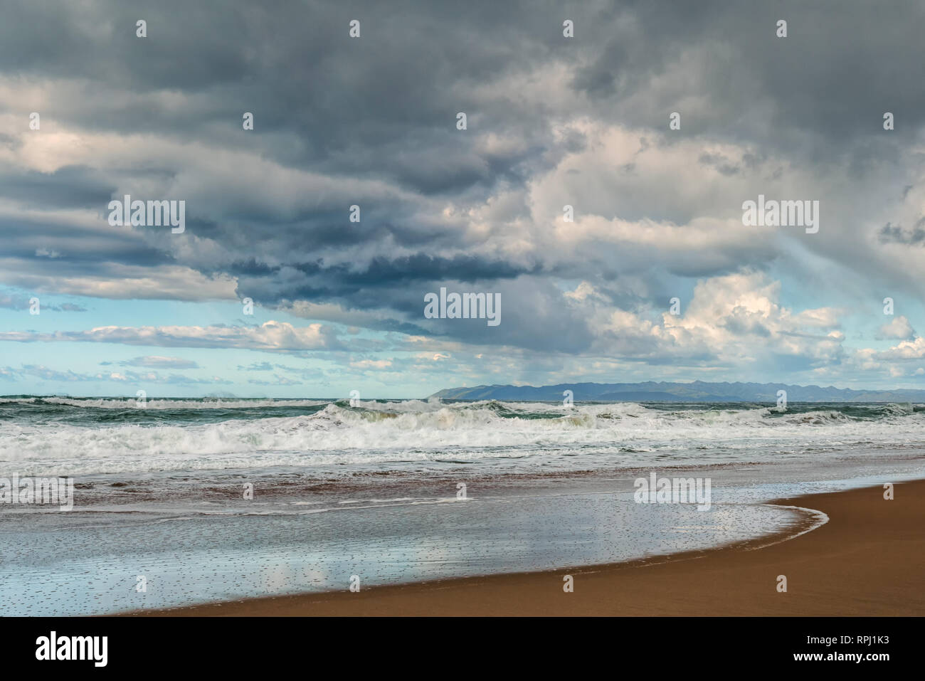 Light before the cyclone hi-res stock photography and images - Alamy