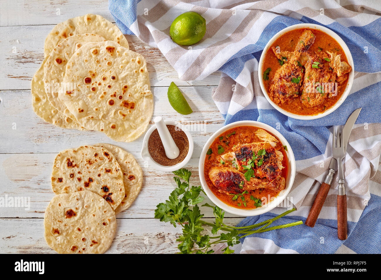 Kenyan chapati and vegetable stew hi-res stock photography and images ...