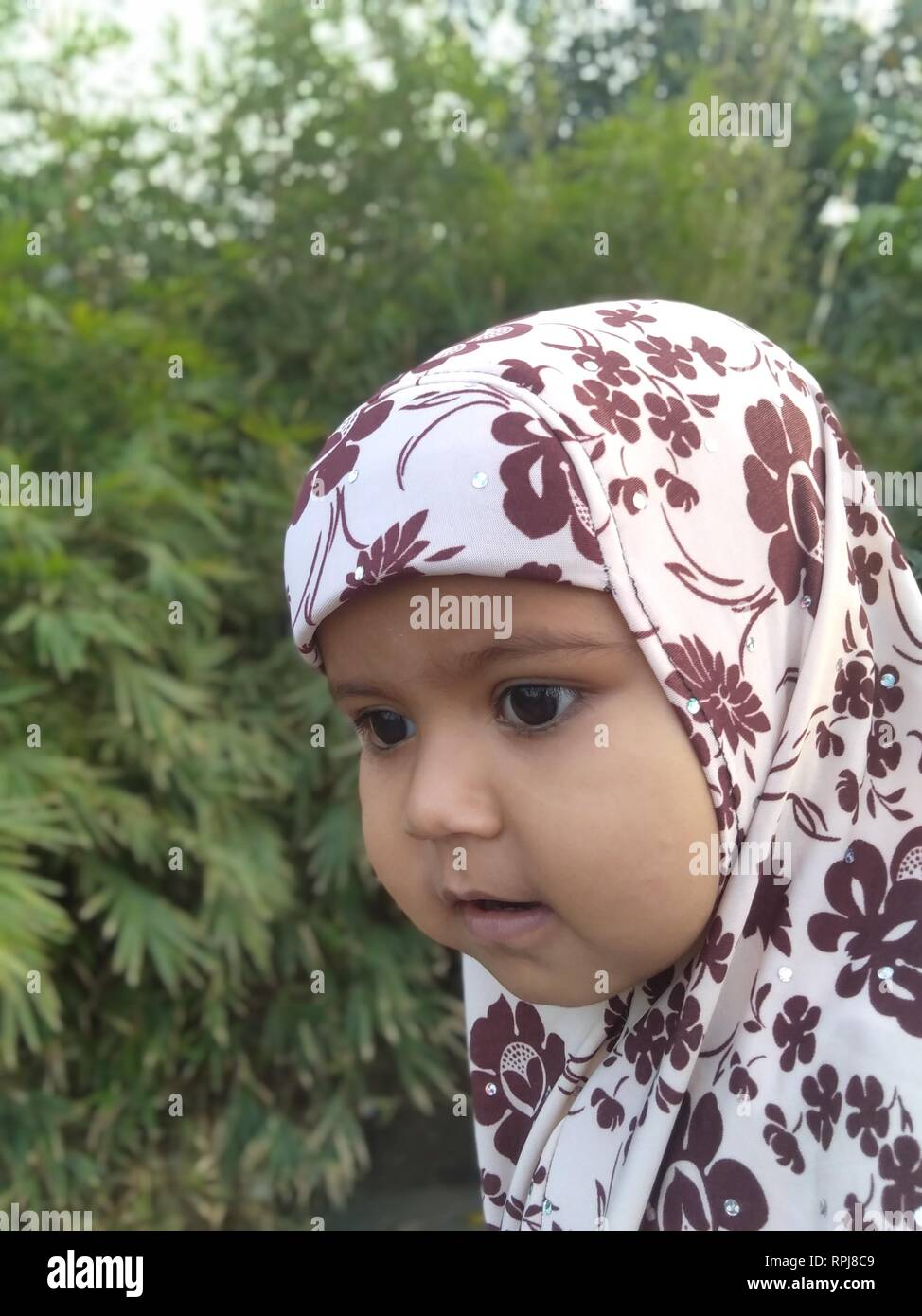 Female children hi-res stock photography and images - Alamy