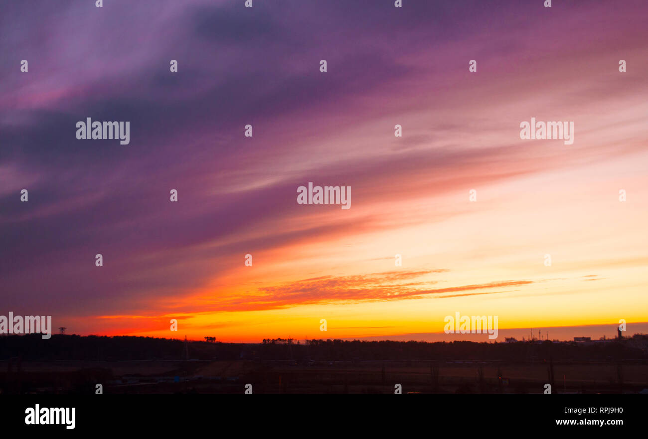 Beautiful sunset colors on purple hi-res stock photography and images ...