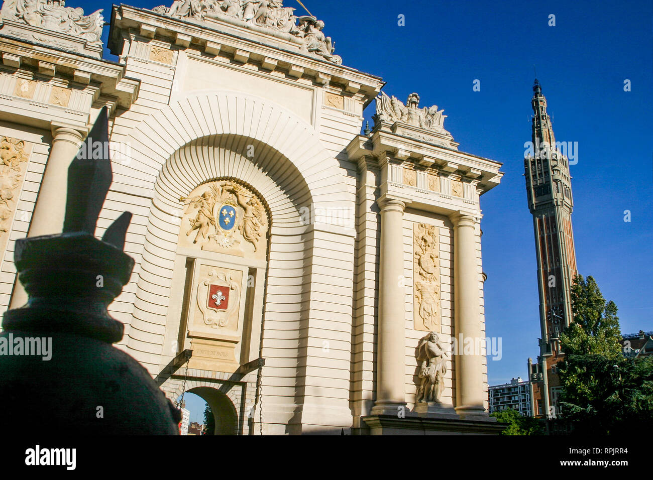 Porte de paris lille hi-res stock photography and images - Alamy
