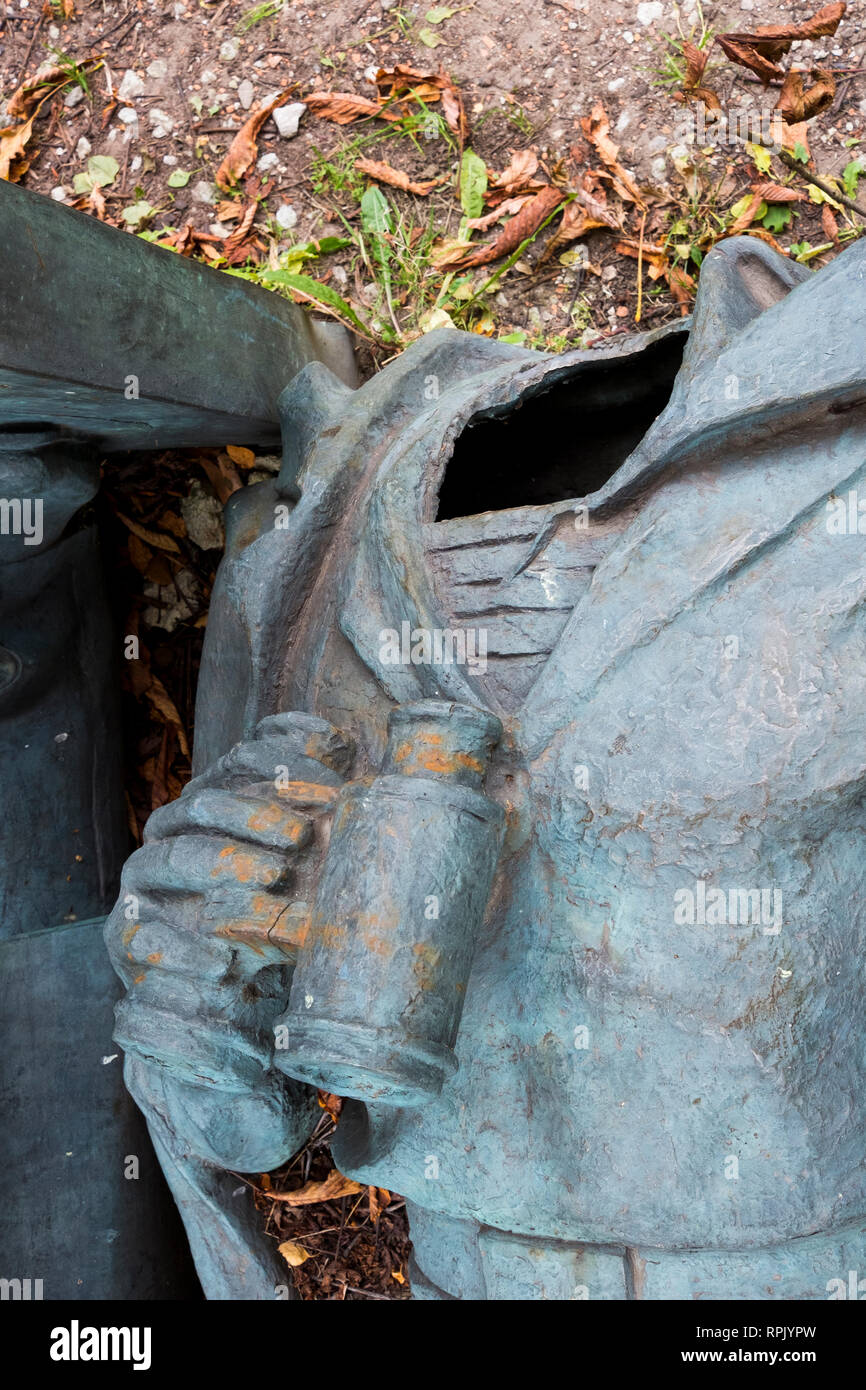 Communist era sculpture hi-res stock photography and images - Alamy Communist era sculpture hi-res stock photography and images - Alamy
