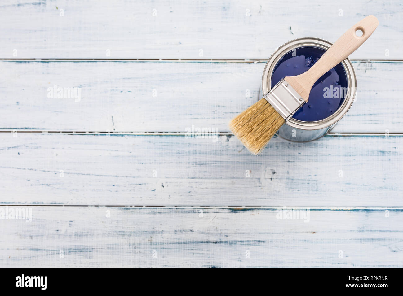 Top view paint hi-res stock photography and images - Alamy