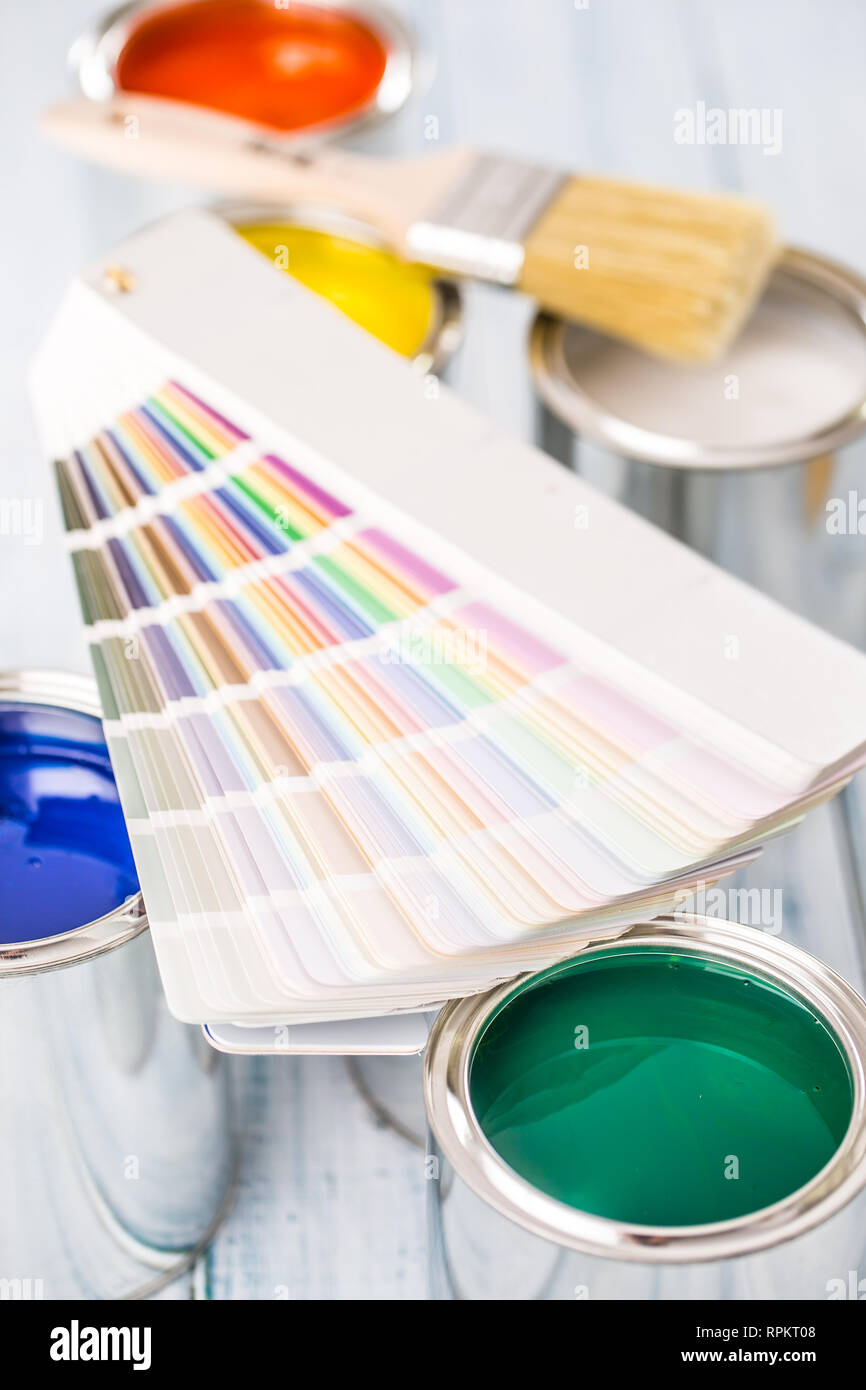 Interior paint cans hi-res stock photography and images - Alamy