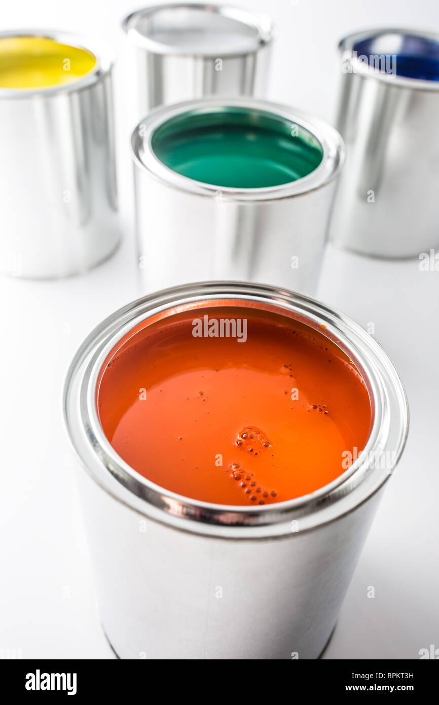 Table full painting equipment hi-res stock photography and images - Alamy