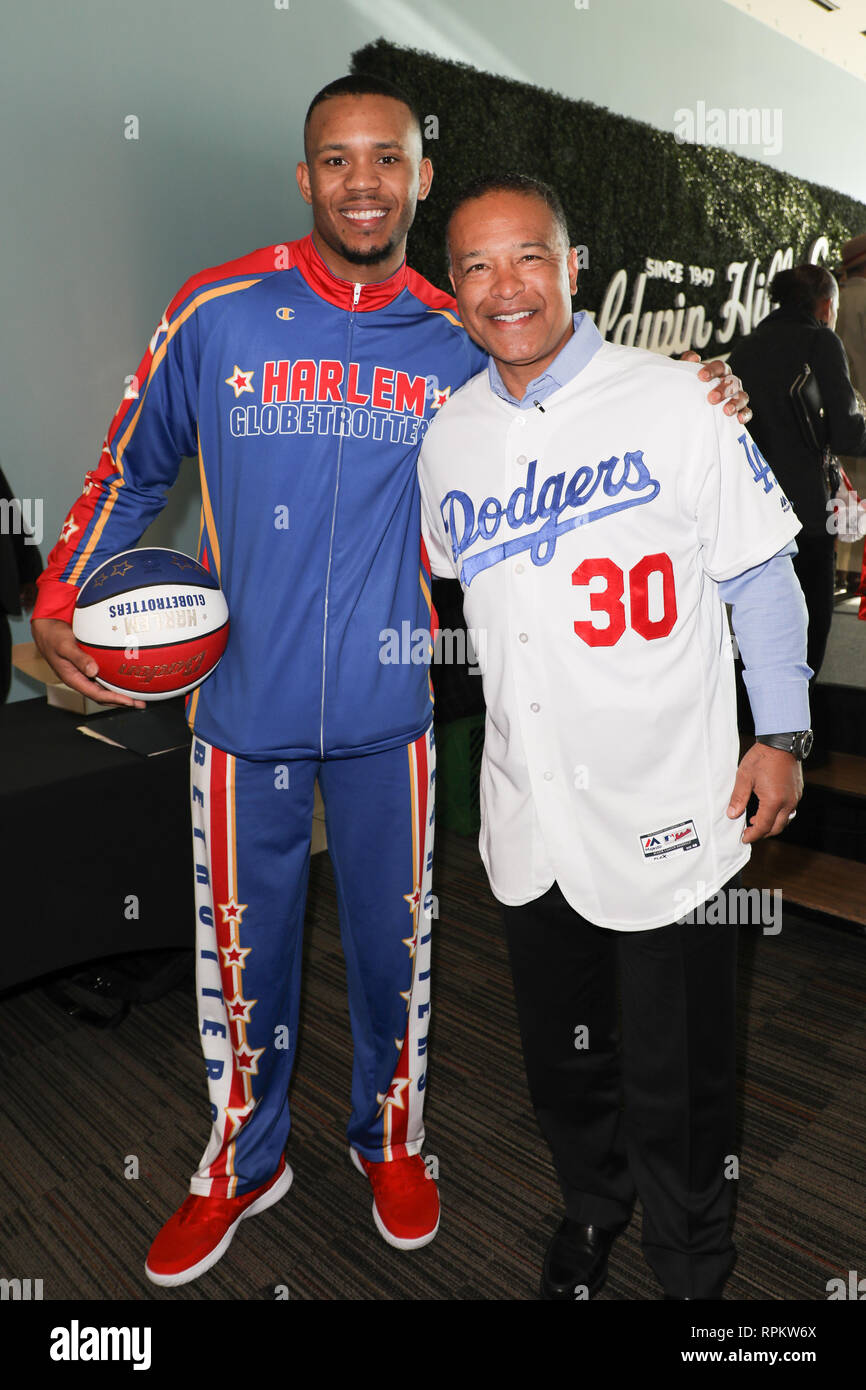 Harlem globetrotters chris hyche hi-res stock photography and images ...