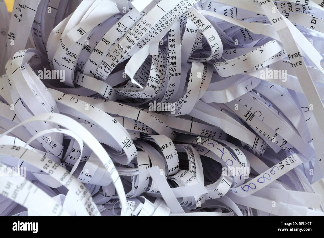 Shredded paper texture hi-res stock photography and images - Alamy