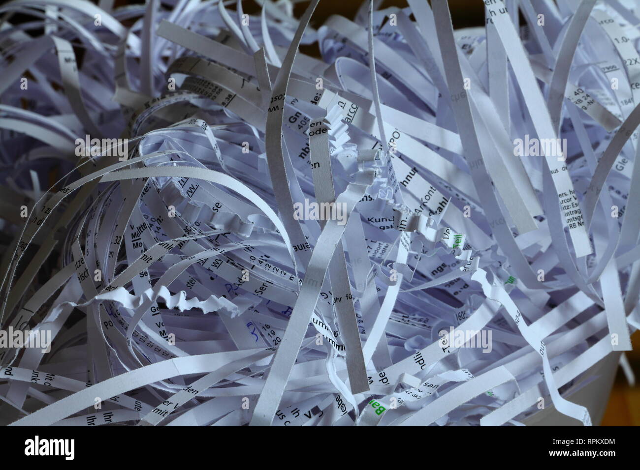 Shredded documents background hi-res stock photography and images - Alamy