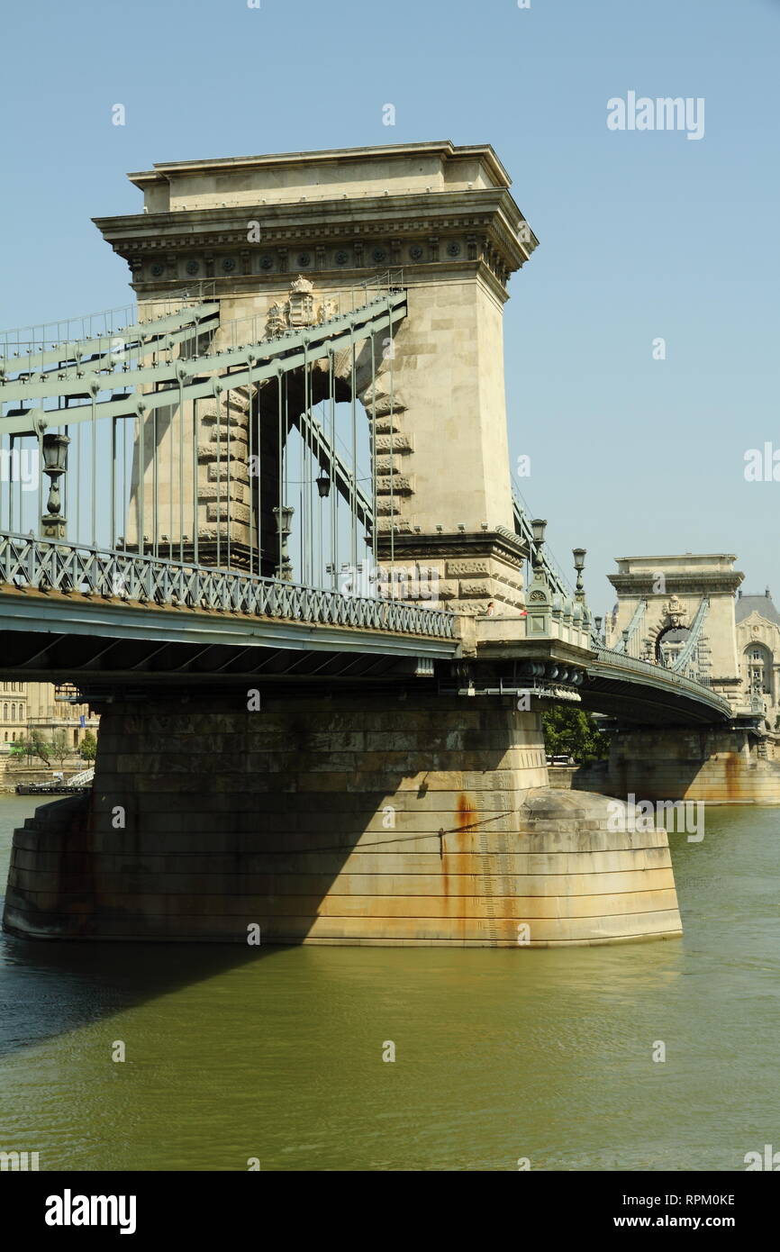 Chain bridge Budapest Stock Photo - Alamy
