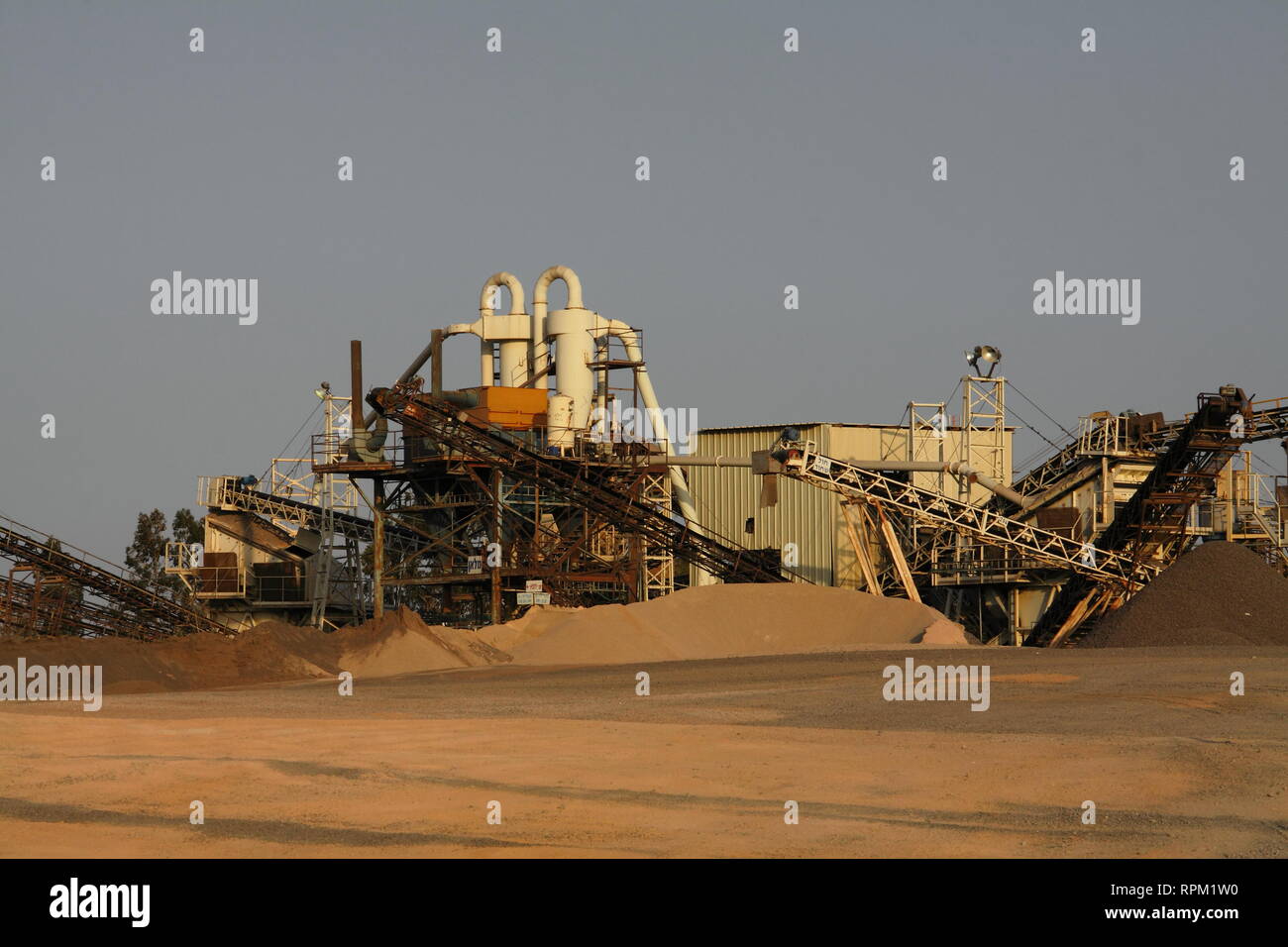Sand works hi-res stock photography and images - Alamy