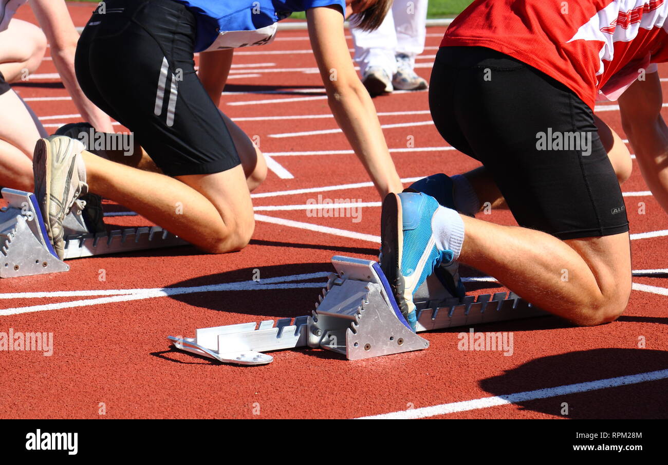 Sprint and hurdling hi-res stock photography and images - Alamy