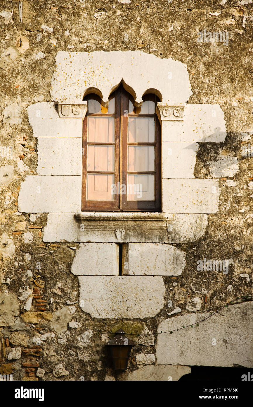 Moorish Style Window Stock Photo - Alamy