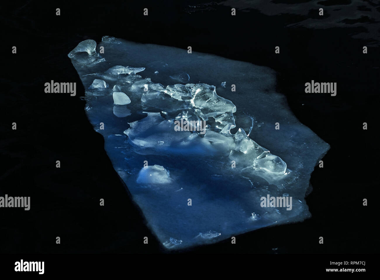Ice floes background hi-res stock photography and images - Alamy