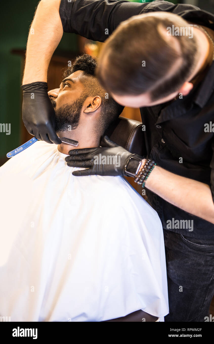 Professional shearing hi-res stock photography and images - Alamy