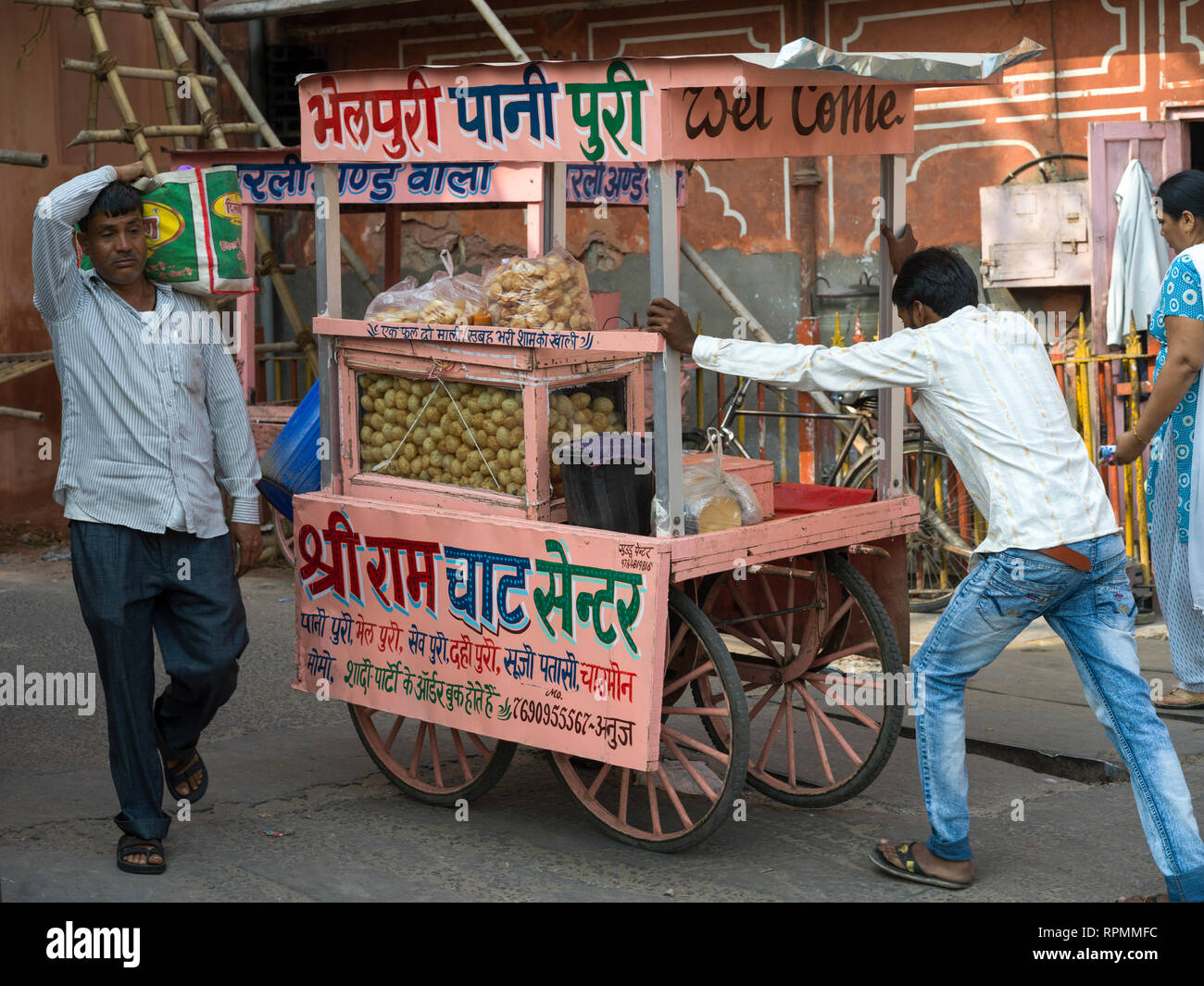 Man pushing food cart on street, Jaipur, Rajasthan, India Stock Photo ...