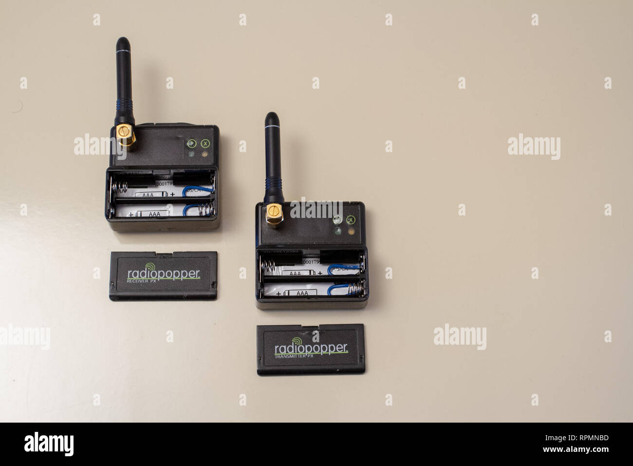 Radiopoppers hi-res stock photography and images - Alamy