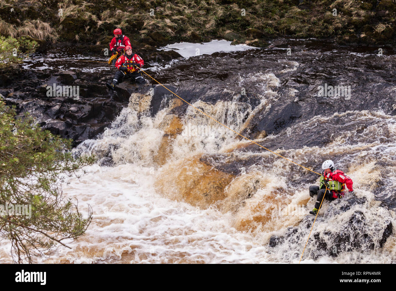 Durham and Darlington Fire and Rescue teams on a water rescue training ...