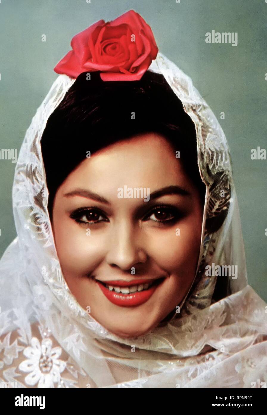 PAQUITA RICO ACTRIZ Y CANTANTE ESPAÑOLA . SEVILLA 1930 Stock Photo - Alamy