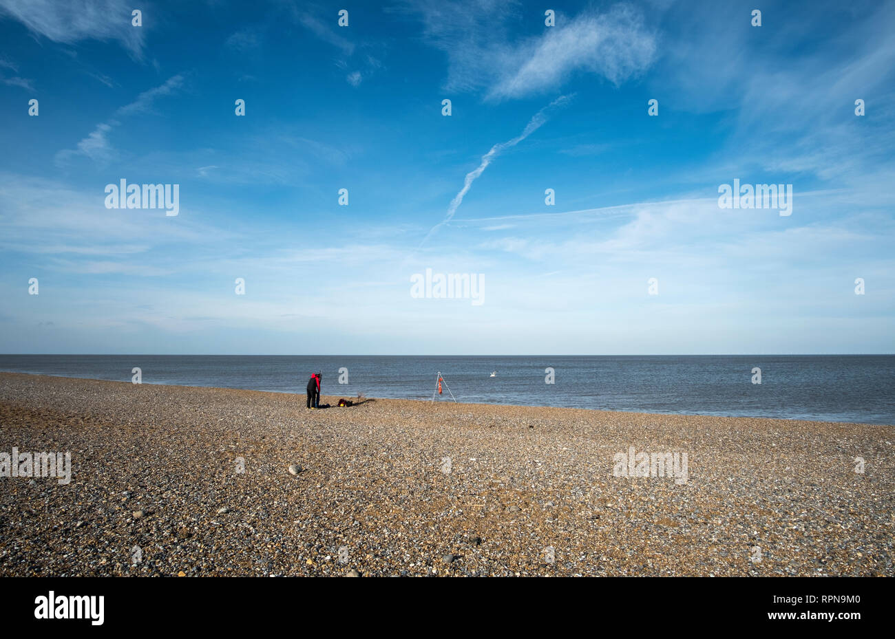 Wide open shingle beach hi-res stock photography and images - Alamy