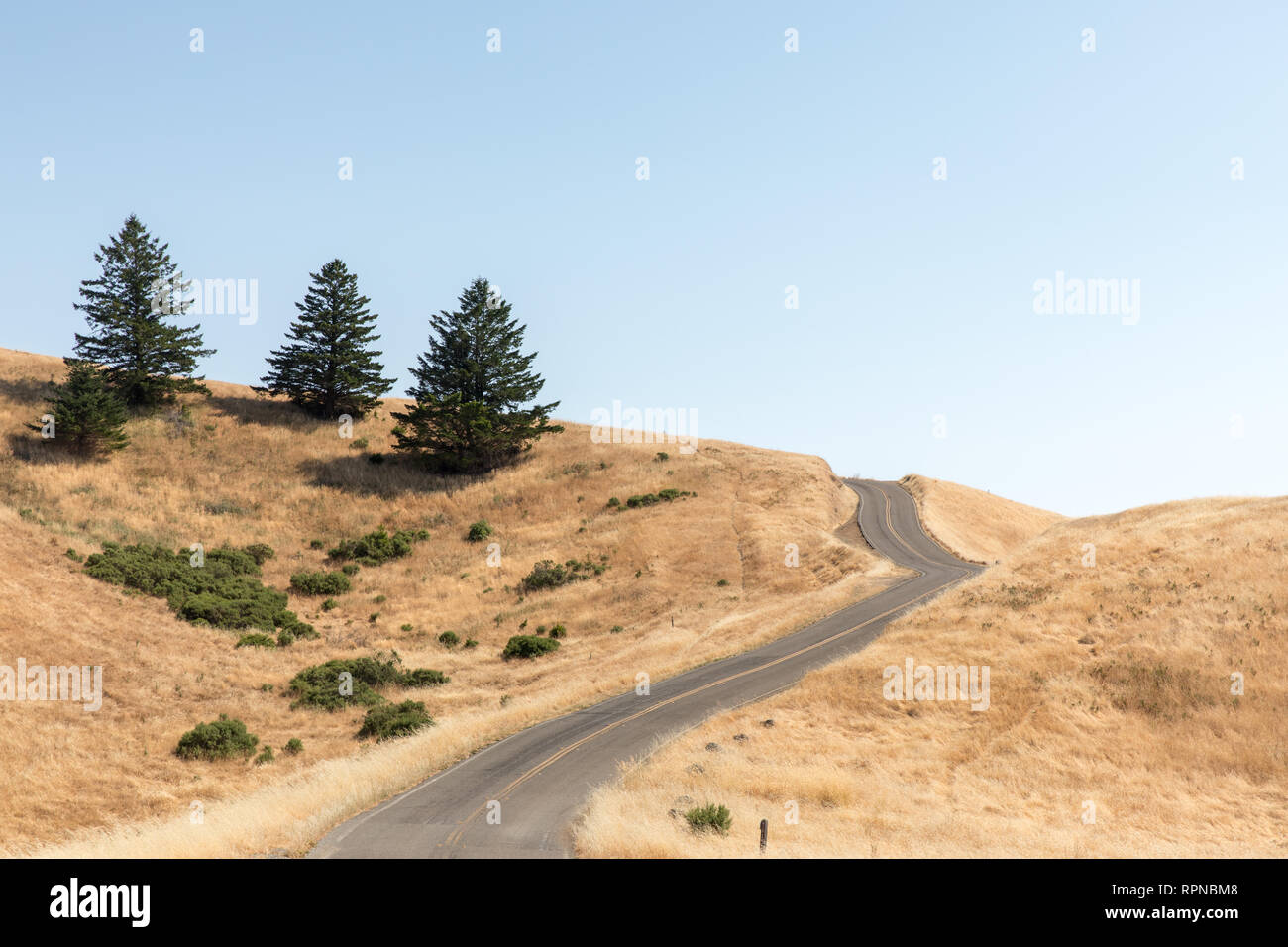 Curves outdoors hi-res stock photography and images - Alamy