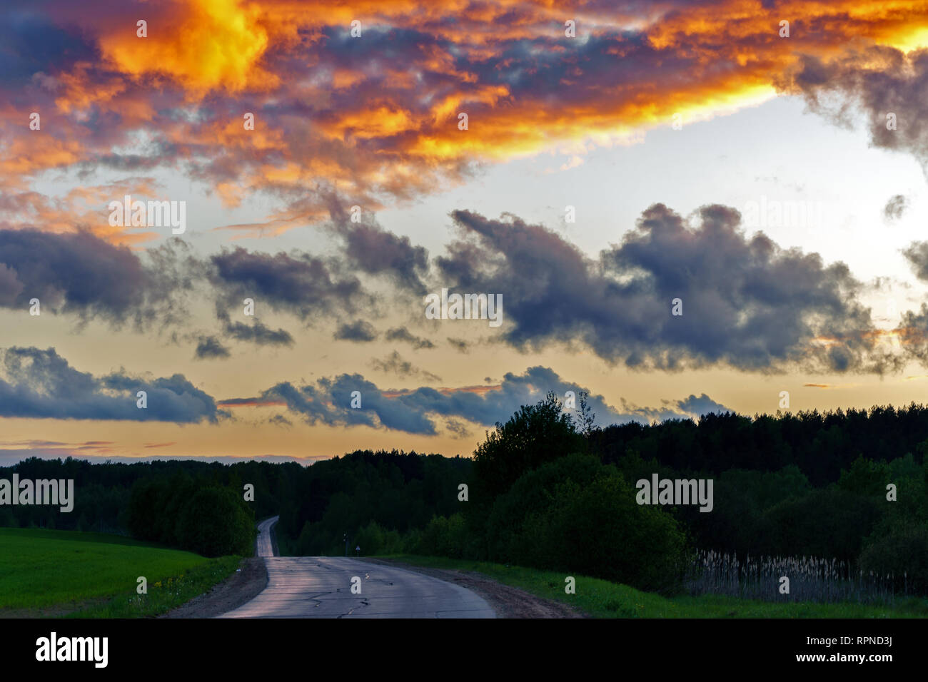 Summer glow over road hi-res stock photography and images - Alamy