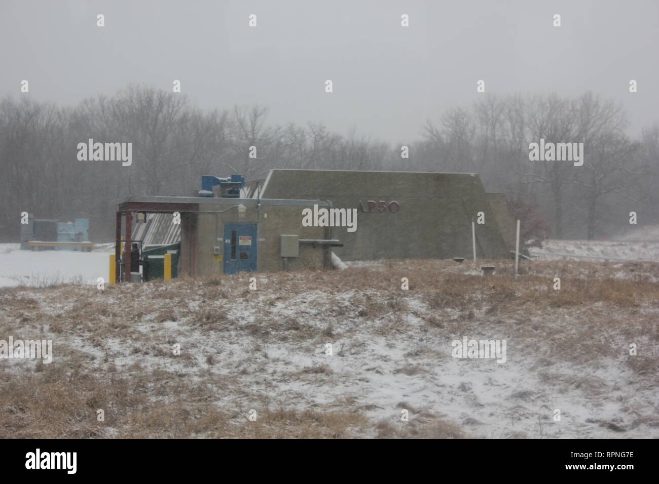 Nuclear winter wasteland hi-res stock photography and images - Alamy