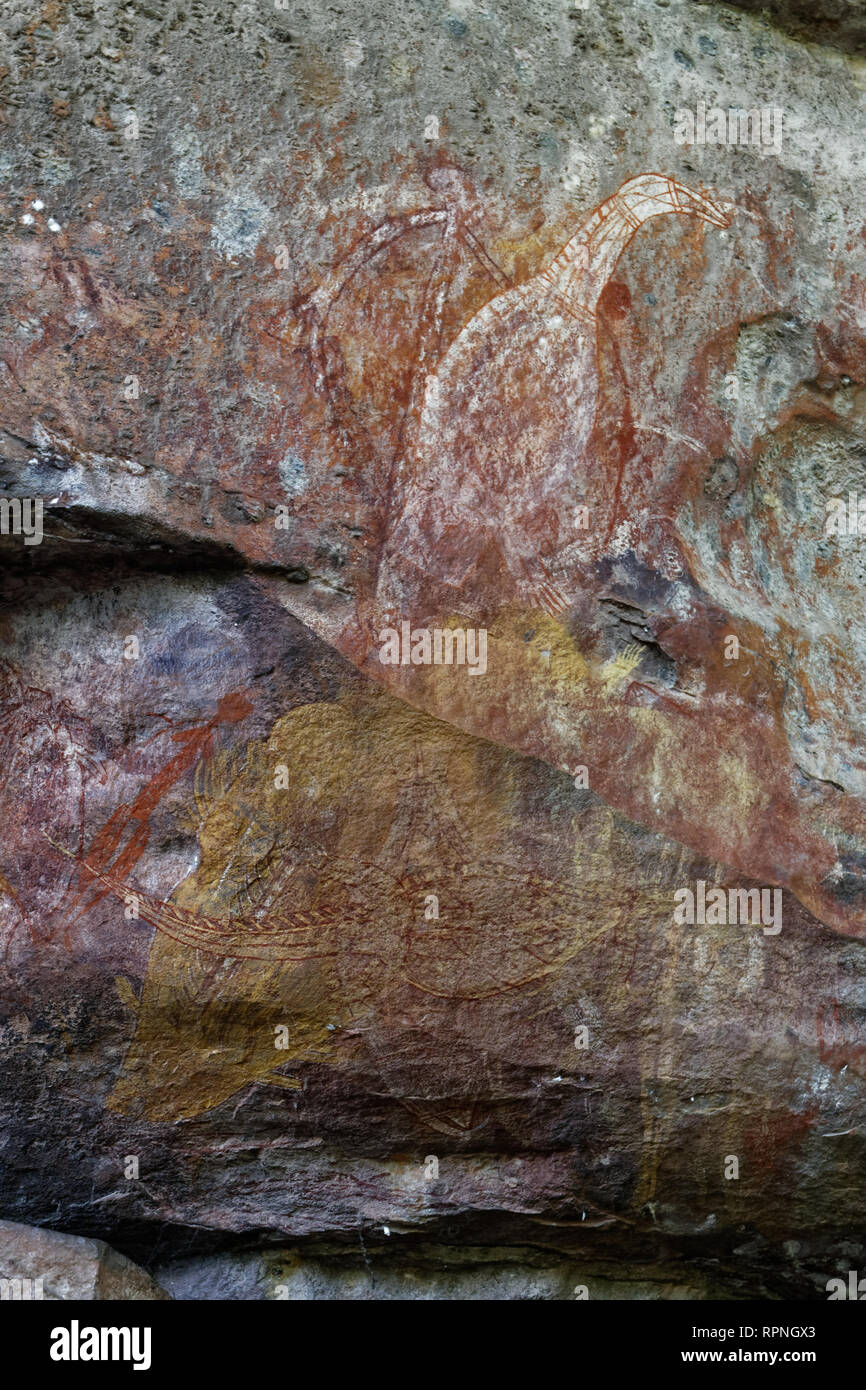 Aboriginal rock paintings hi-res stock photography and images - Alamy