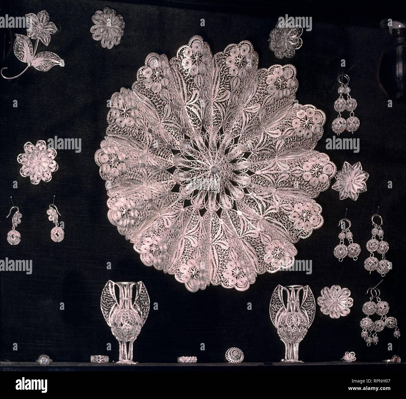 Objeto de plata hi-res stock photography and images - Alamy