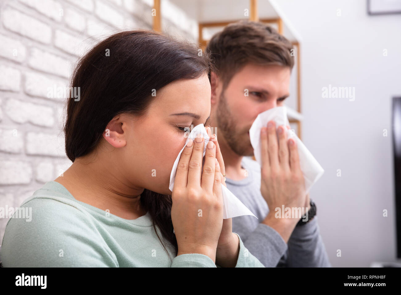 Sneeze tissue hi-res stock photography and images - Alamy