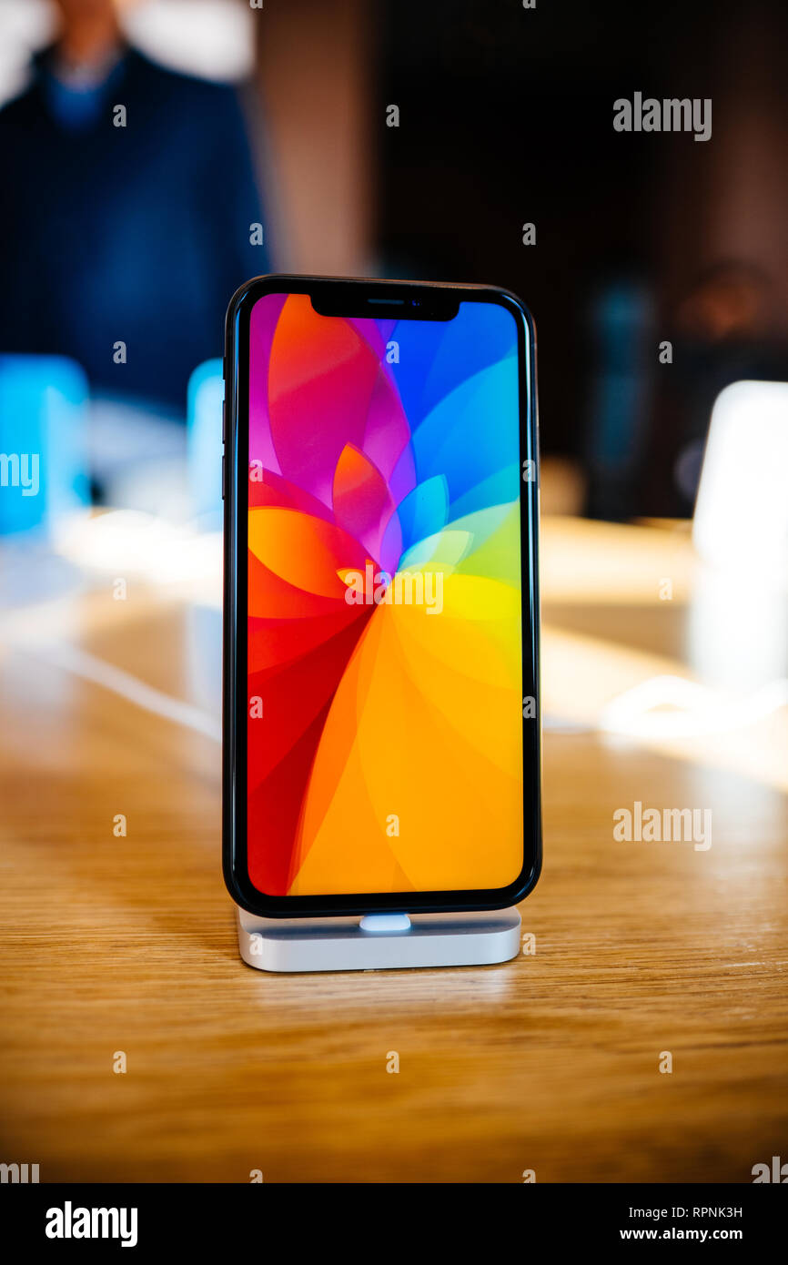 PARIS, FRANCE - OCT 26, 2018: New iPhone XR smartphone in Apple Store ...