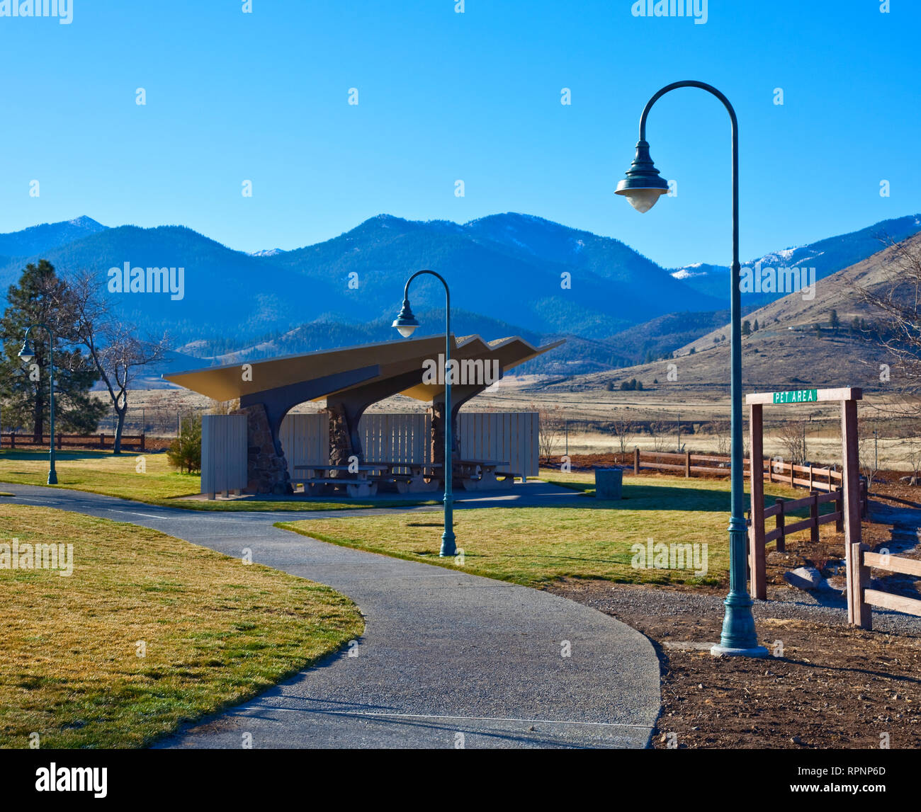 California freeway rest stop hi-res stock photography and images - Alamy