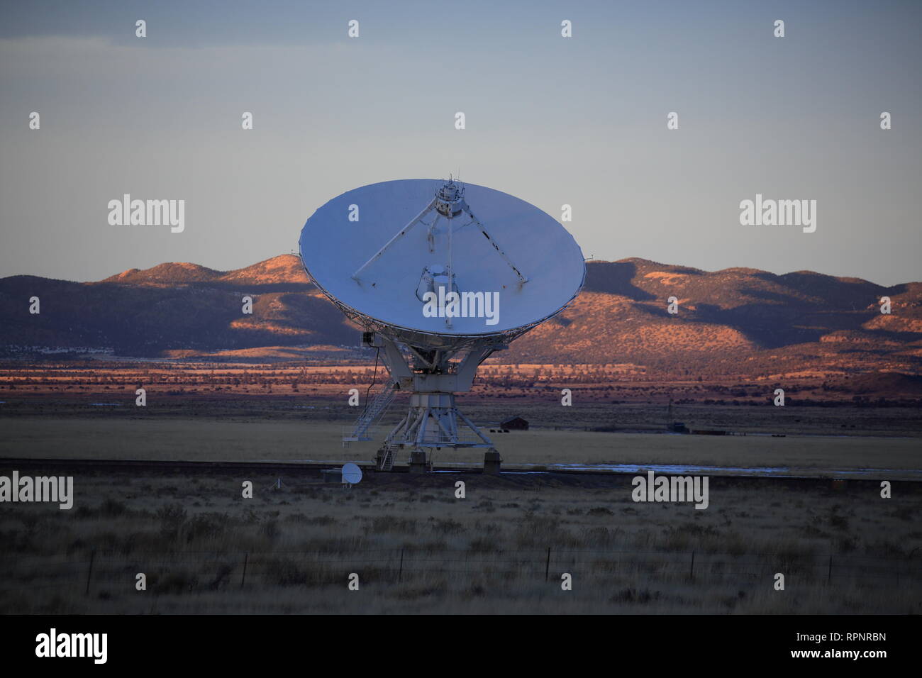 Radiotelescopes at the Very Large Array, the National Radio Observatory ...