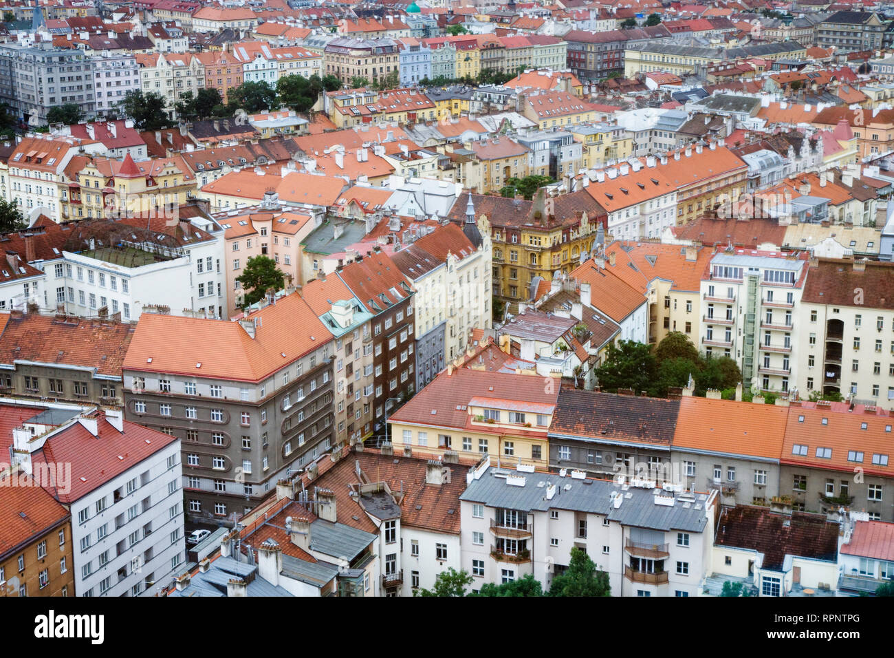 Neighborhood housing blocks hi-res stock photography and images - Alamy
