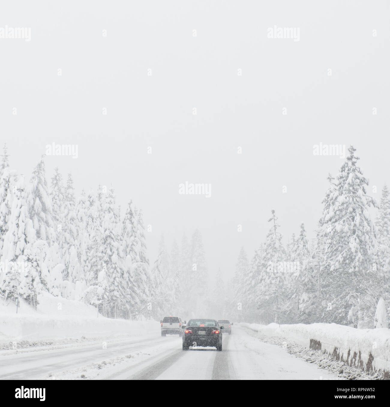 Car driving on frozen lake hi-res stock photography and images - Alamy