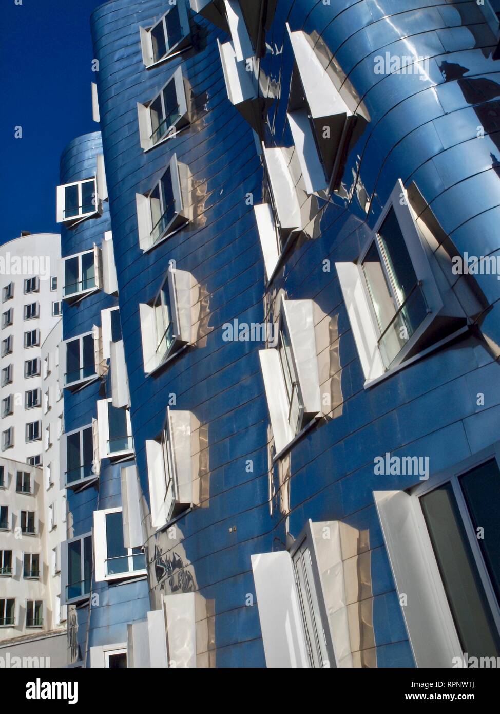 Silver Gehry building in Duesseldorf at the Media harbor, interesting ...