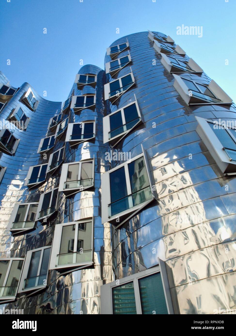 Silver Gehry building in Duesseldorf at the Media harbor, interesting ...