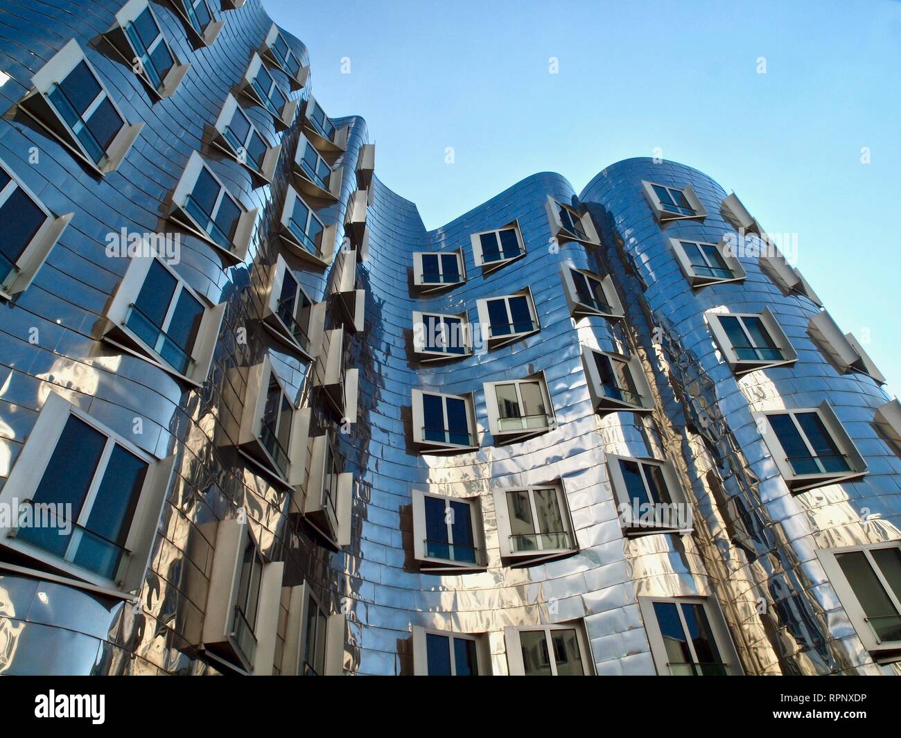 Silver Gehry building in Duesseldorf at the Media harbor, interesting ...
