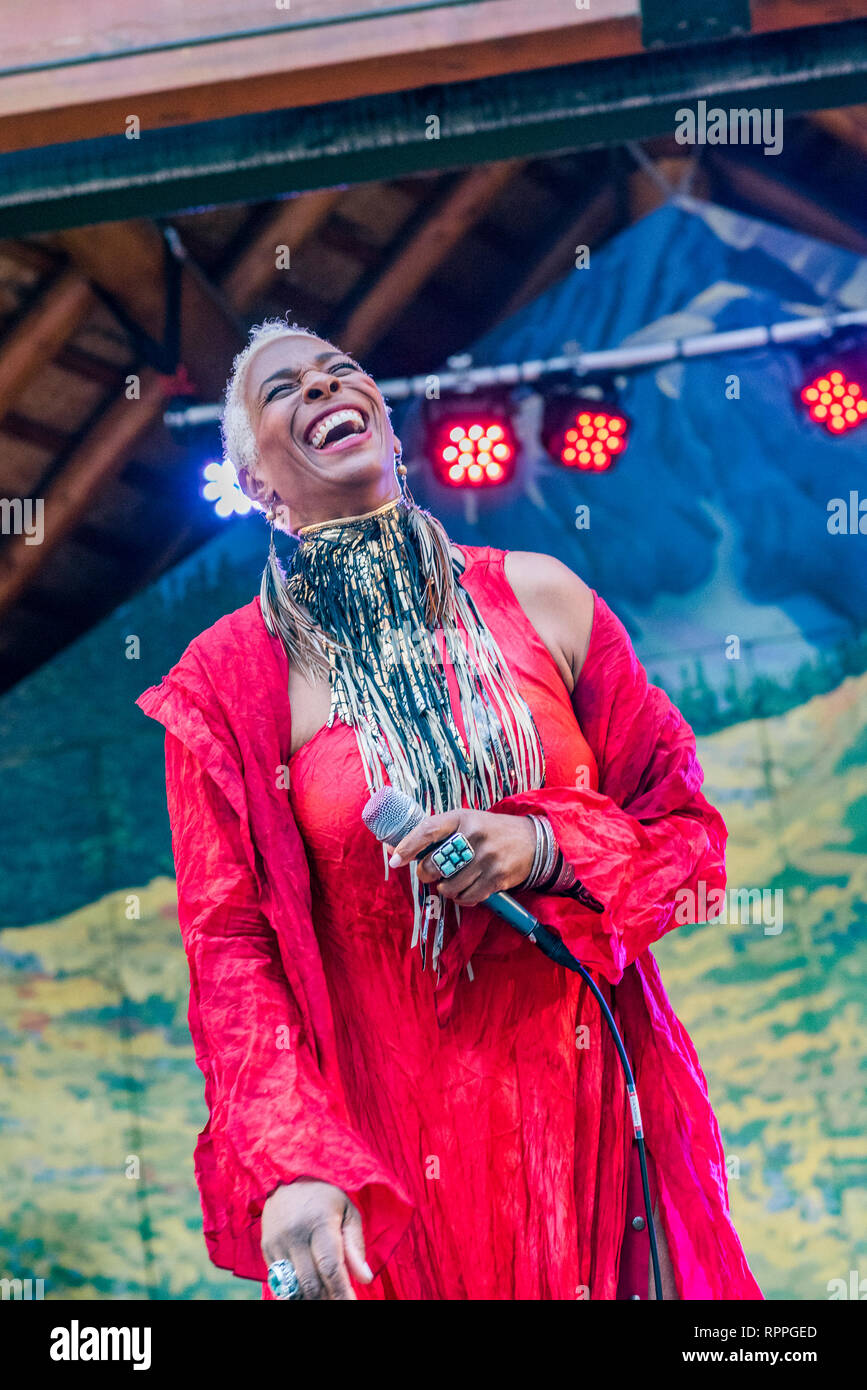 Shakura hi-res stock photography and images - Alamy