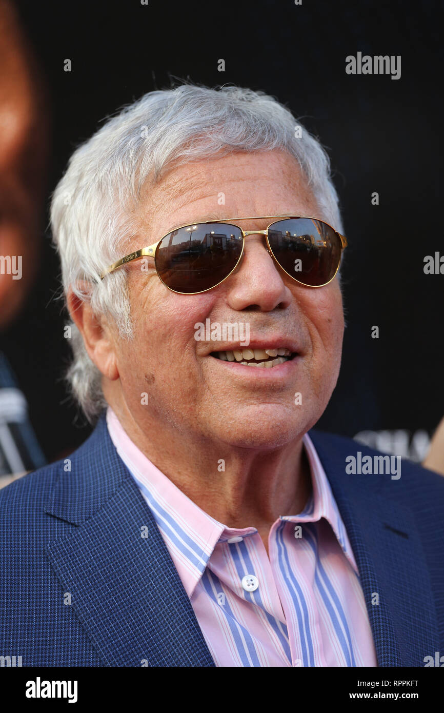 Robert kraft nfl hi-res stock photography and images - Alamy
