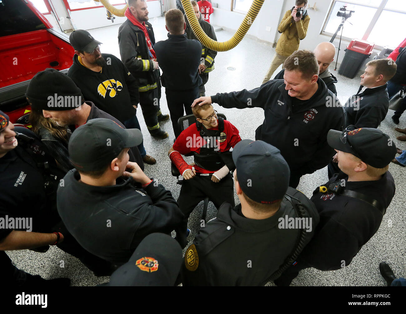 Quad wing hi-res stock photography and images - Alamy