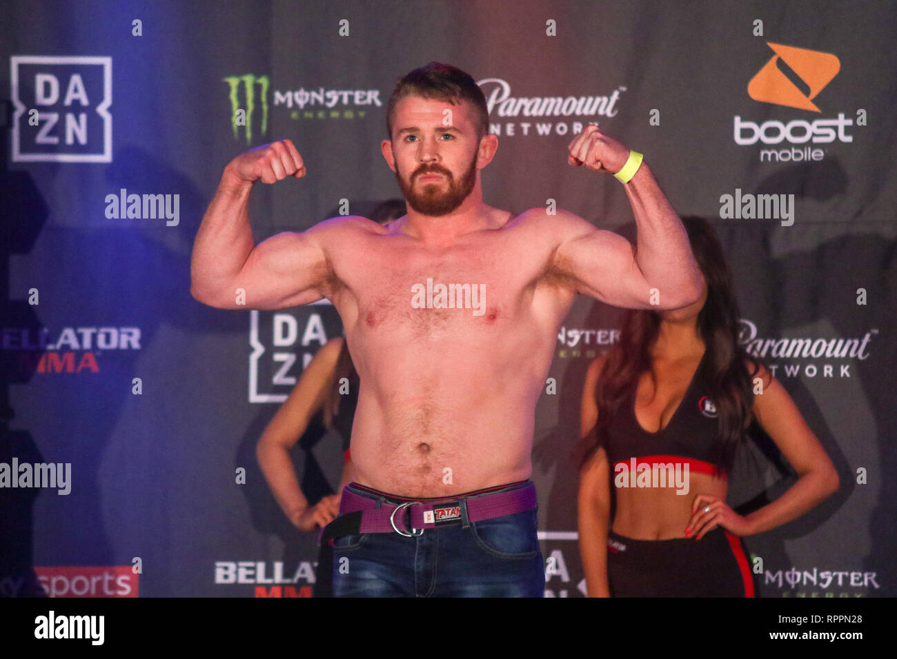 Dublin, Ireland. 22nd Feb, 2019. Middleweight, Shaun Taylor weighs in ...