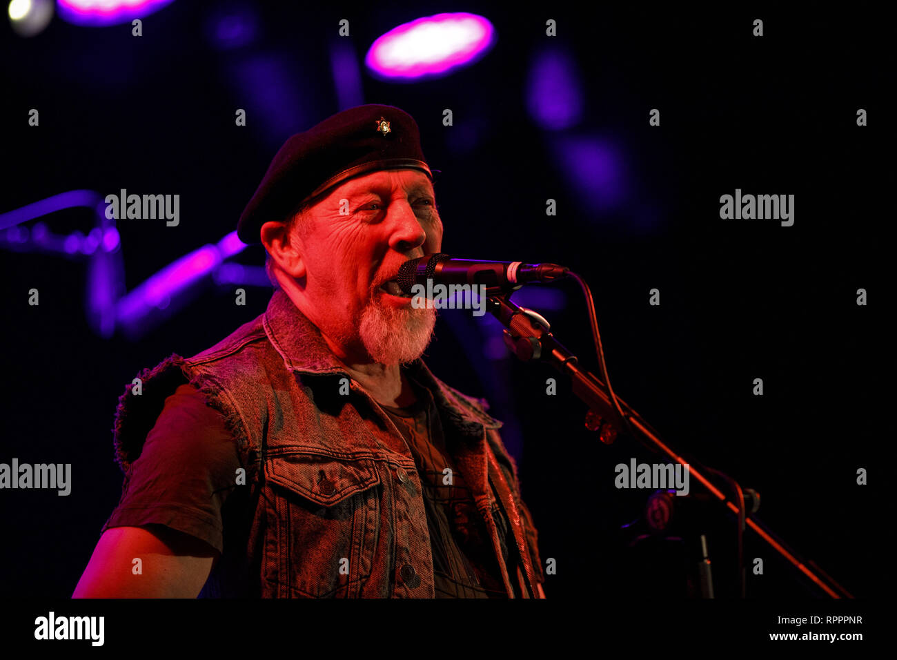 Richard thompson singer hi-res stock photography and images - Alamy
