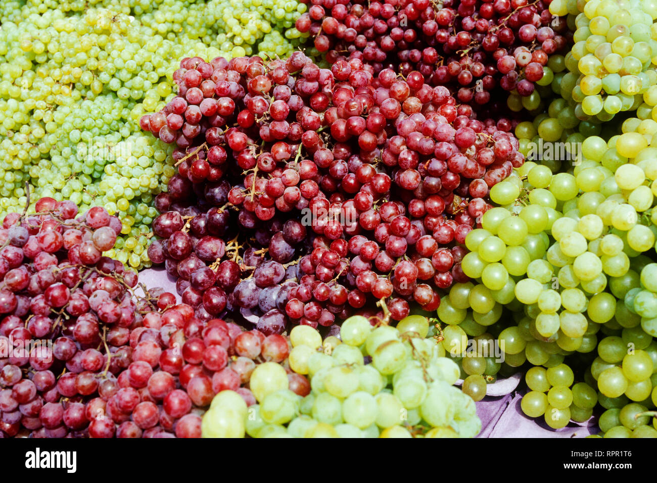 Grapes at a Market Stall Stock Photo - Alamy