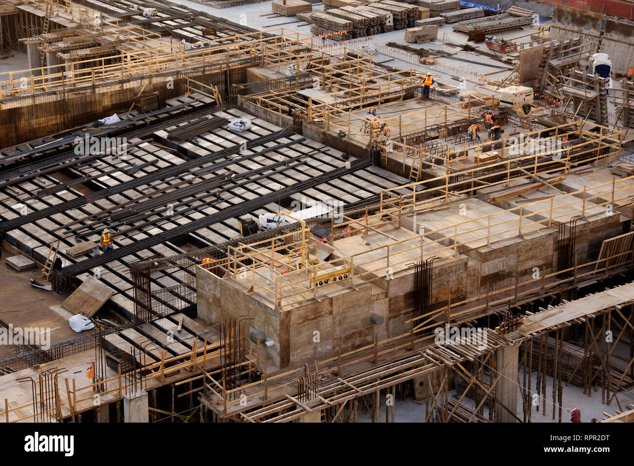 Downtown dallas industrial buildings hi-res stock photography and ...