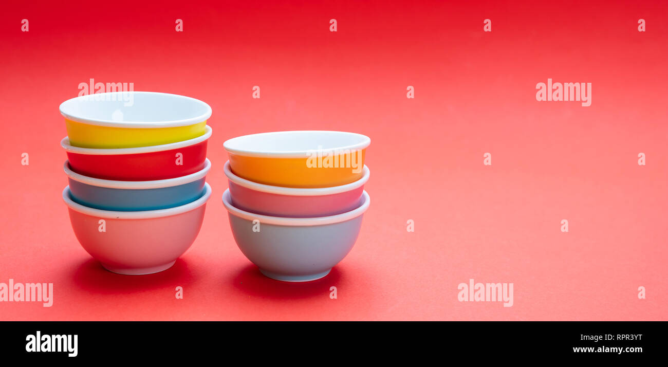 Blue ceramic bowls hi-res stock photography and images - Alamy
