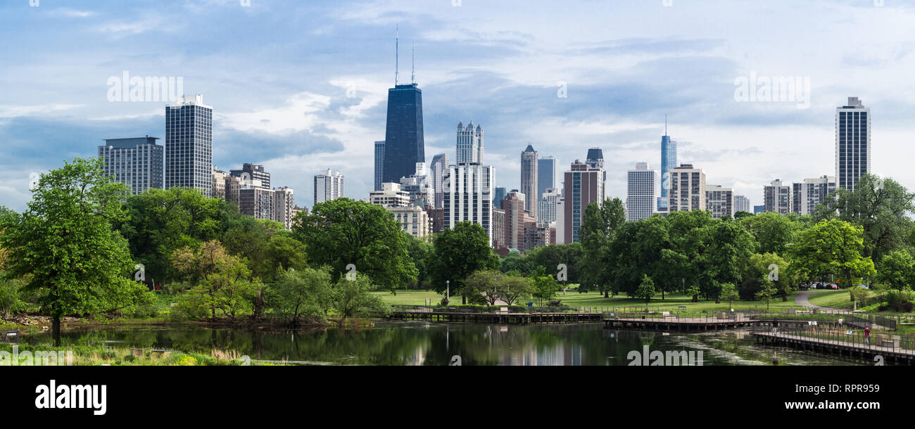 Chicago skyline shot from Lincoln Park Stock Photo - Alamy