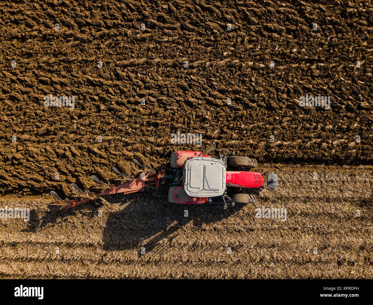 Field sowing bird view hi-res stock photography and images - Alamy