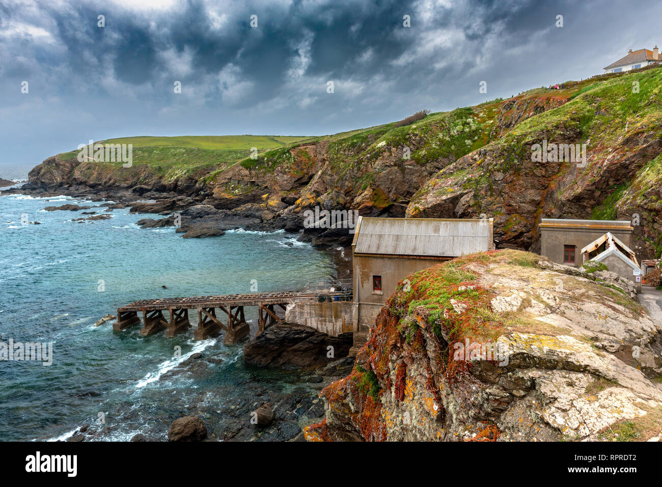 Fisherman's cove cornwall hi-res stock photography and images - Alamy